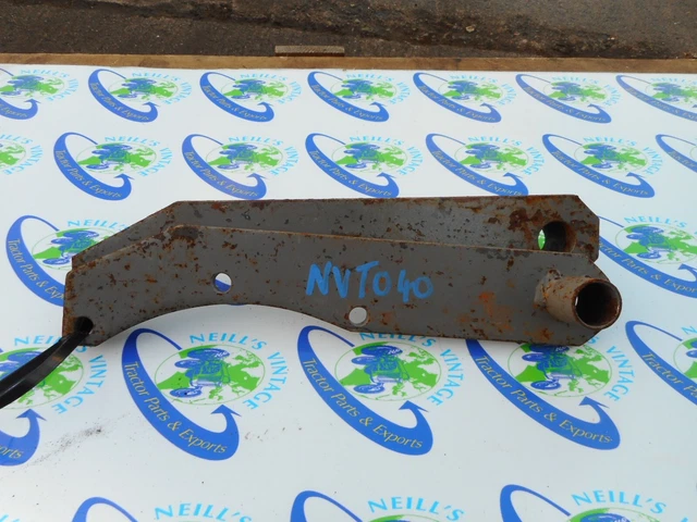 MASSEY FERGUSON MF100 Series Swinging Drawbar Attachment Bracket (Pair ...