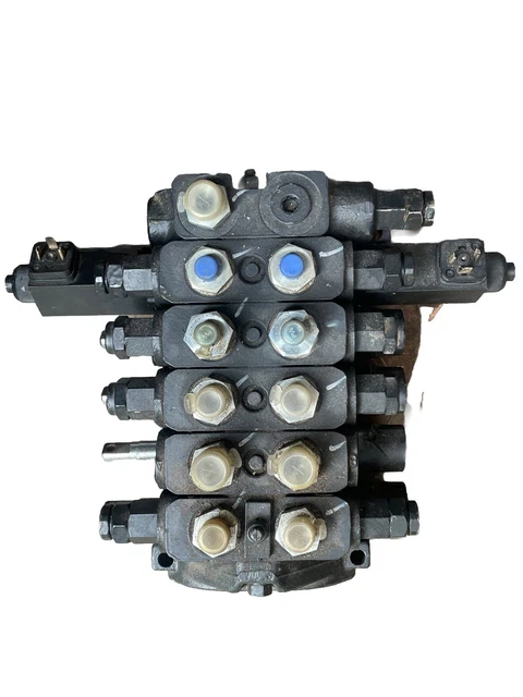 GENUINE JCB SPOOL CONTROL VALVE BLOCK It’s For Parts. £9.99 - PicClick UK