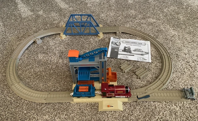 THOMAS & FRIENDS TrackMaster Sodor Lumber Yard + Track Expansion Pack ...