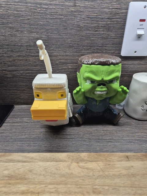 A MINECRAFT MOVIE Chicken Jockey popcorn bucket With Gift £31.99 ...