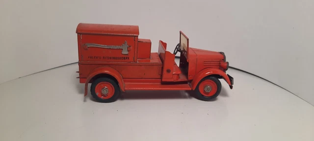 TEKNO DENMARK FIRE TRUCK Hatchet FALCK 351 TIN PLATE Early edition 1935 ...
