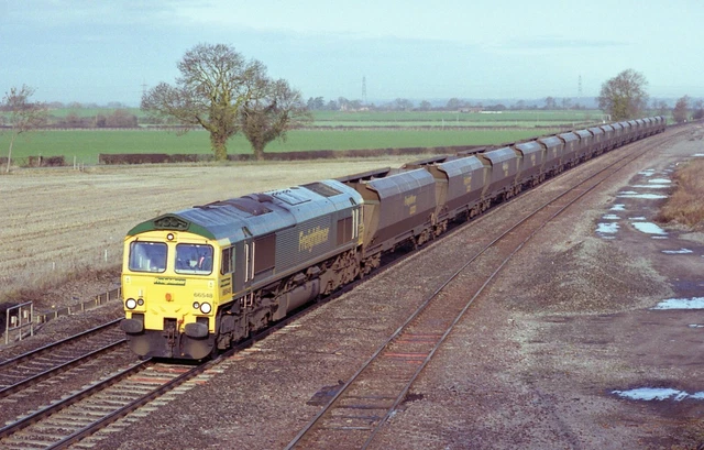 COLOUR NEGATIVE, CLASS 66, 66548, Freightliner livery, Elford, 9 Feb 04 ...