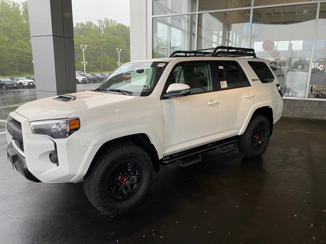 OEM TOYOTA 4RUNNER Predator Tube Steps For 2014-2023 Pt925-89180 Black ...