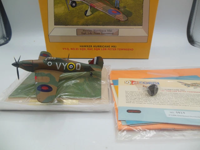 CORGI AVIATION AN32011 Hawker Hurricane Mk1 SQN Ldr Peter Townsend VY-Q ...