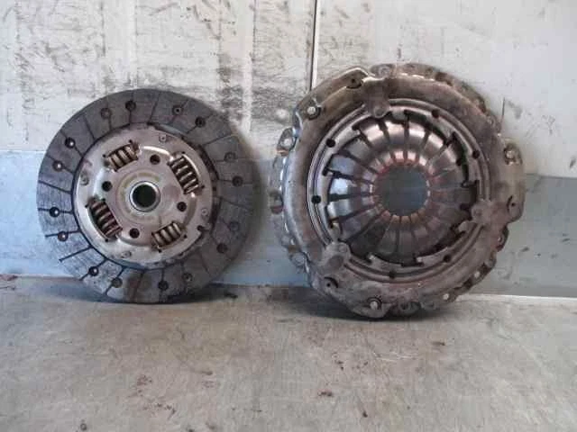 1878007204 KIT D´EMBRAYAGE Pour Renault Megane Ii Berlina 5P 1.5 Dci Die 2417629 EUR 77,95 ...