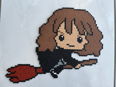 PIXEL ART / Perles A Repasser Hermione Granger Sur Son Balai EUR 18,00 ...