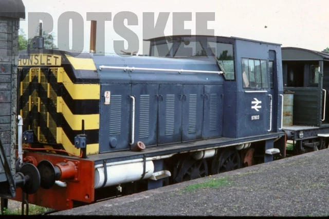35MM SLIDE BR British Railways Diesel Loco Class 05 97803 Sandown 1981 ...