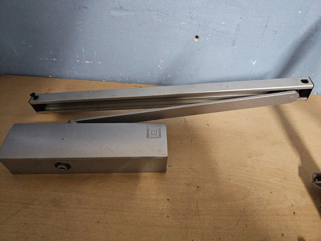 GEZE HÖRMANN HDC 35 mit Gleitschiene Türschließer Obertürschließer EUR 34,99 - PicClick DE