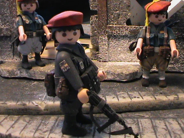 PLAYMOBIL CUSTOM OFFICIEL Falangiste (Bando Soulevé) (Espagne 1936) Ref ...