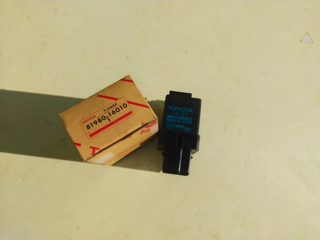 GENUINE TOYOTA TURN Signal Flasher 81980-16010 NOS OEM EUR 60,00 ...