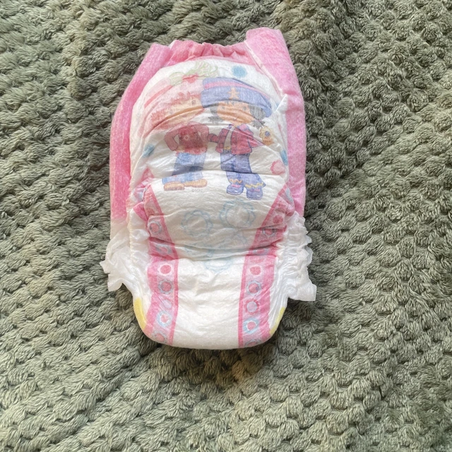 RARE VINTAGE PAMPERS Feel & Learn Strawberry Shortcake Size 6 X1 Nappy ...