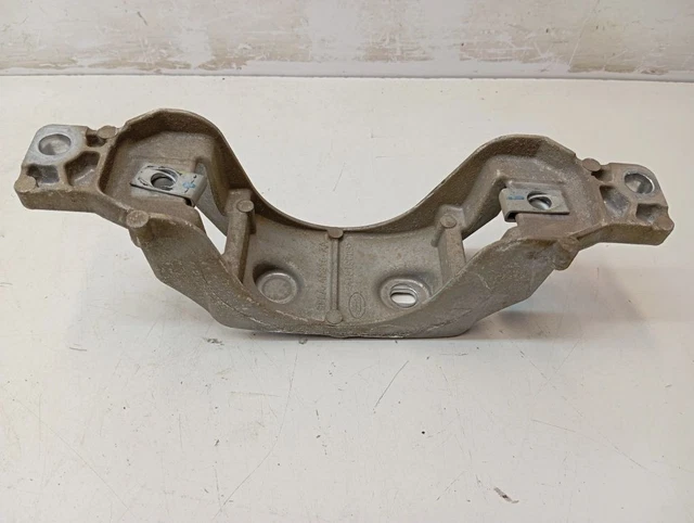 LAND ROVER DISCOVERY 5 2018 Gearbox mounting bracket CPLA4A315AA ...