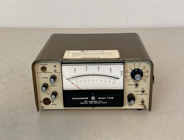 RFL INDUSTRIES MODÈLE 750A Gaussmeter avec sonde pièces non testées ...