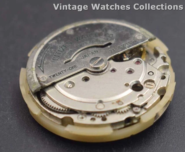 CITIZEN 8200 AUTOMATIC Non Working Watch Movement For Parts/Repair Work ...