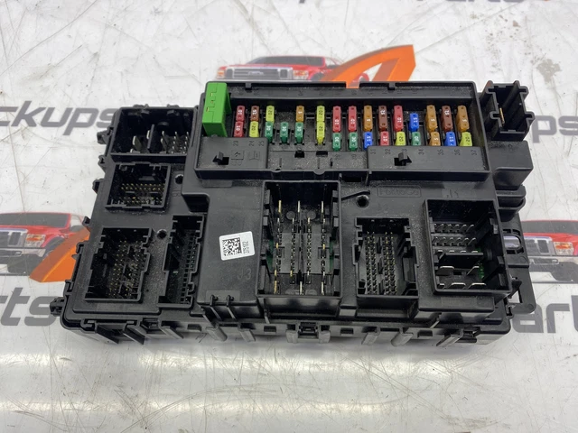 FORD RANGER BODY control module/ Fuse box part number GU5T15604DEC 2016 ...