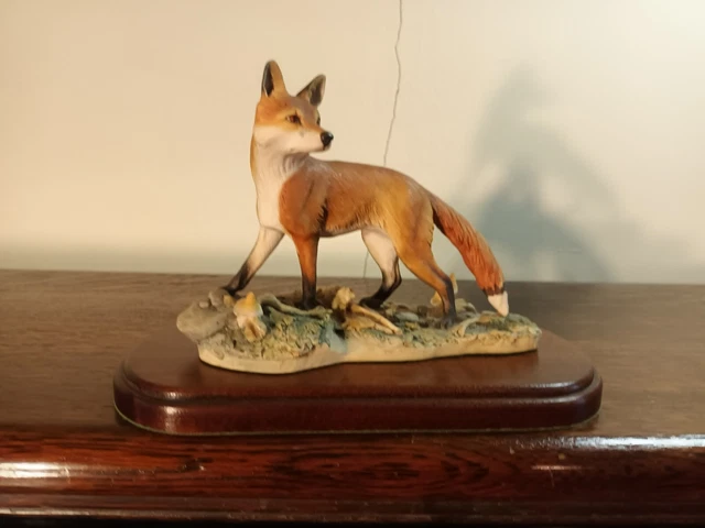 BORDER FINE ARTS 'Fox Standing' Style One Model No ML01 £35.00 ...