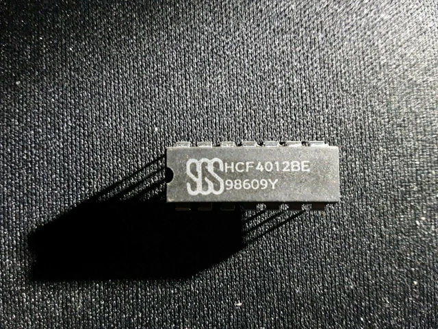 4012 DUAL 4 Input NAND Gate EUR 3,64 - PicClick FR