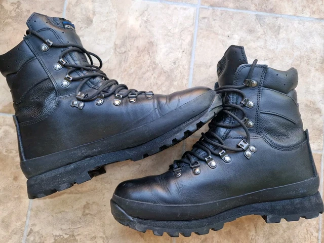 ALTBERG DEFENDER HIGH Liablity Walking / Combat boots size 11 - Worn ...