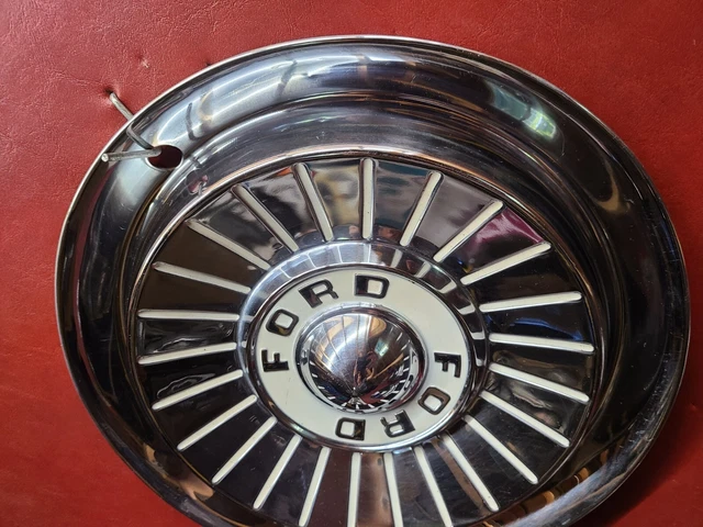 1957 FORD FAIRLANE Thunderbird Ranchero Hubcap Wheel Cover $47.26 ...