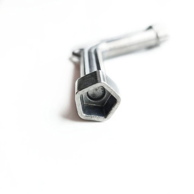 STORM WHEELIE BIN Key (Dual Shape - Pentagon & Triangular Type Locks) £ ...