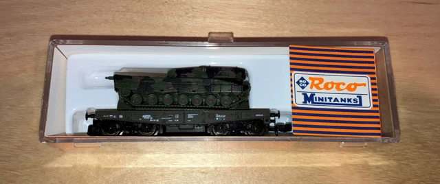 SPUR N, ROCO, 901, Schwerlastwagen, der DB, beladen mit einem Panzer ...