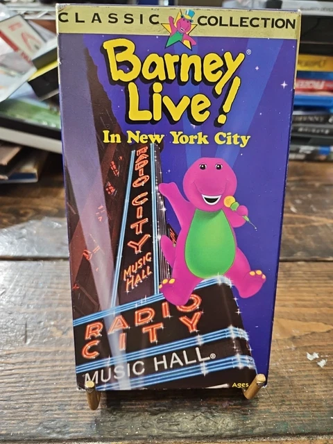 BARNEY LIVE IN New York City VHS Tape 1994 Sing Along Songs Classic Ex ...