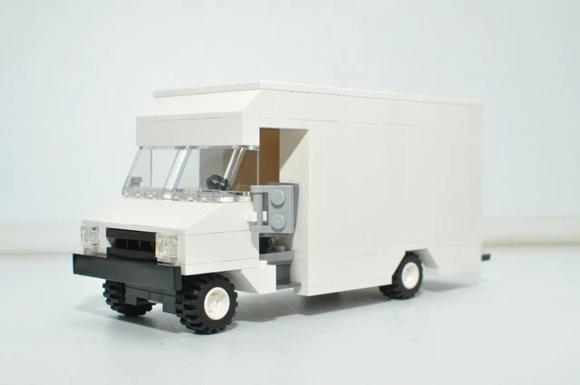 WHITE BOX DELIVERY Truck Custom Model Toy Built and Compatible with ...