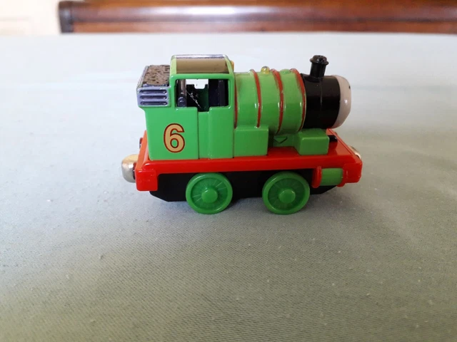 THOMAS & FRIENDS Take-n-Play Diecast Figure - Percy No.6 £3.00 ...