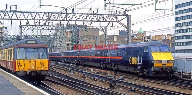 PHOTO CLASS 303 Unit 303 387 An Gner Arrival At Glasgow Central Station ...