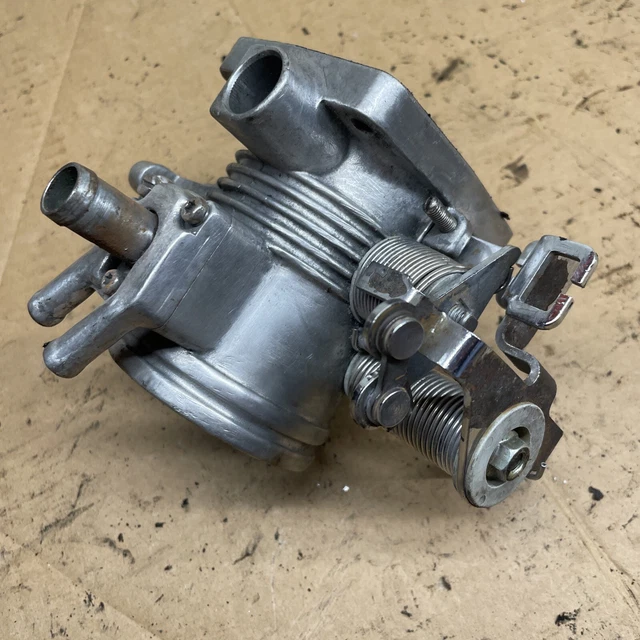 BMW E30 M20B25 throttle body E30 325i M20B25 EUR 102,87 - PicClick FR