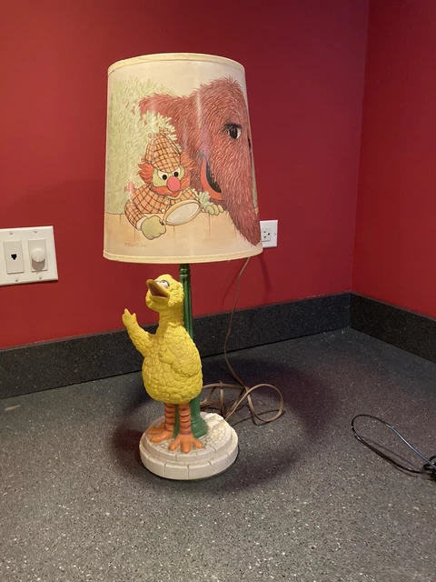 VINTAGE SESAME STREET Big Bird Lamp YELLOW Retro Shade Ernie Bert Count ...