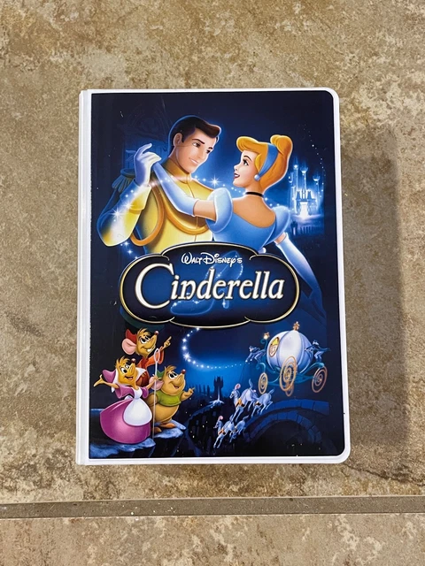 DISNEY BASIC FUN! Mini VHS display case with figure - Cinderella 2022 £ ...