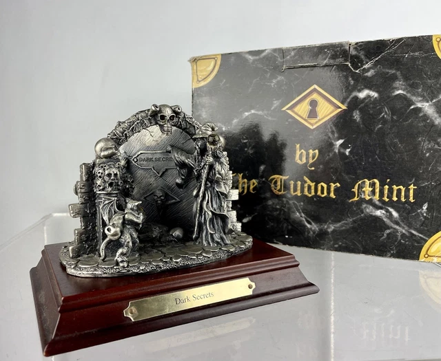 TUDOR MINT MYTH Magic Dark Secrets Rare Gateway Large Figure 6201 ...