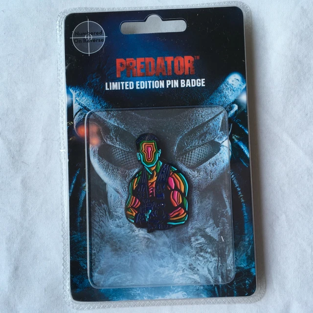PREDATOR PIN BADGE Limited Edition Collector Official "NEW" SEALED ...