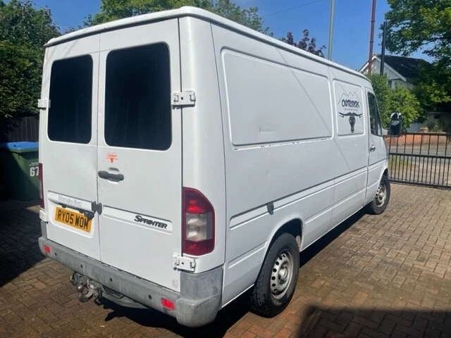 MERCEDES SPRINTER MWB - Track race van / camper £99.00 - PicClick UK