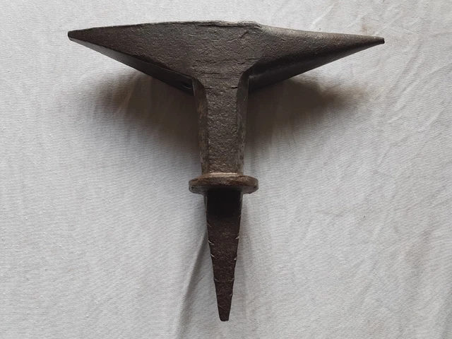 ANCIENNE ENCLUME DE forge outil métier ancien forgeron bigorne forgé ...