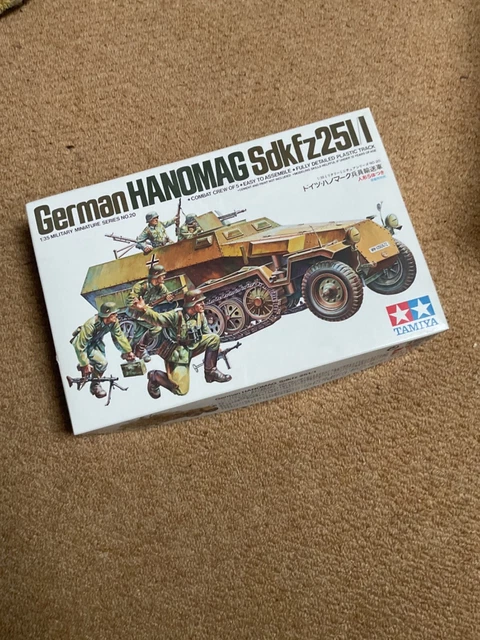 TAMIYA 1/35 HANOMAG Sdkfz251/1 WW2 German Military Model Kit £21.95 ...