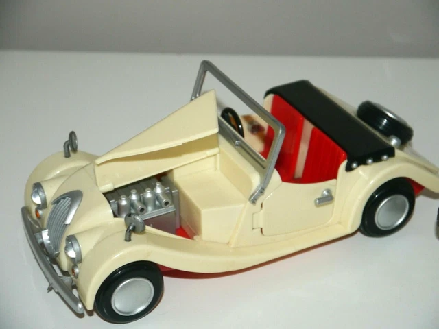 MORGAN RARE CLASSIC roadster BRITISH légend GILBERTSON Postman PAT ...