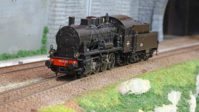 JOUEF HJ2404 STEAM Locomotive 040 D, North, Black Delivery SNCF £274.45 ...