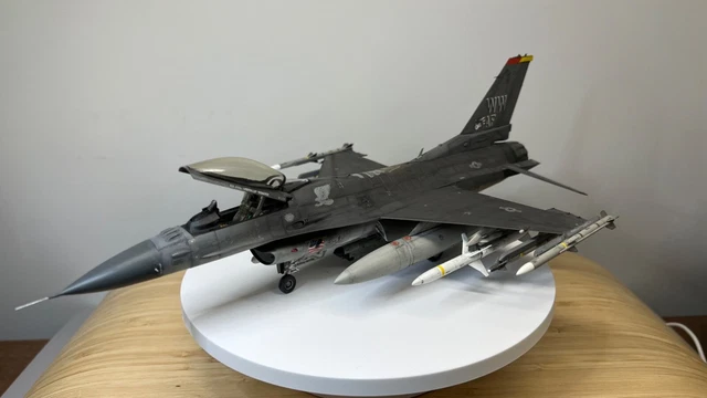 TAMIYA 1:48 USAF Lockheed Martin F-16CJ Block 50 Pro Built Museum ...