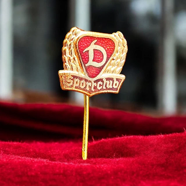 ANSTECKNADEL BFC DYNAMO Berlin FC Fußball Badge Nadel Pin DDR Ost ...