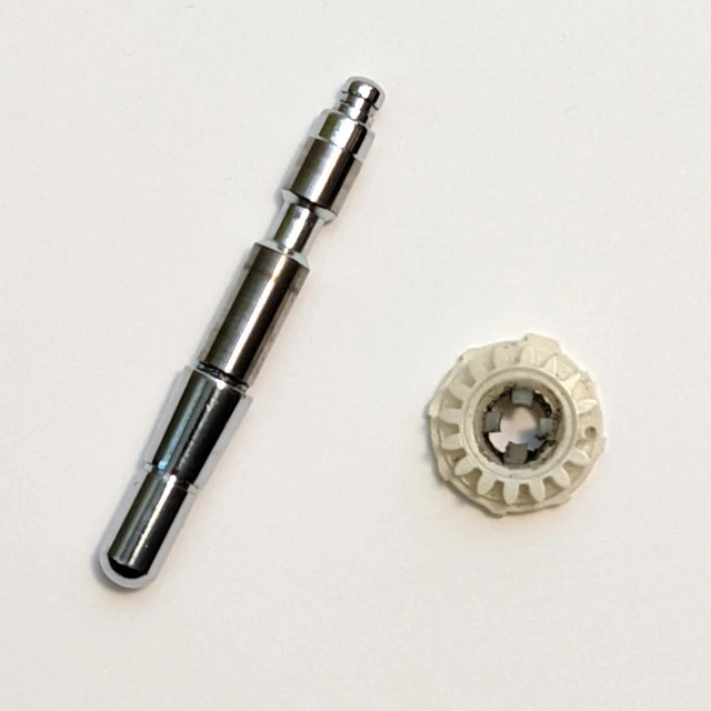 TECHNICS SL-B20 TURNTABLE Parts Center Shaft Spindle Bearing And Gear ...