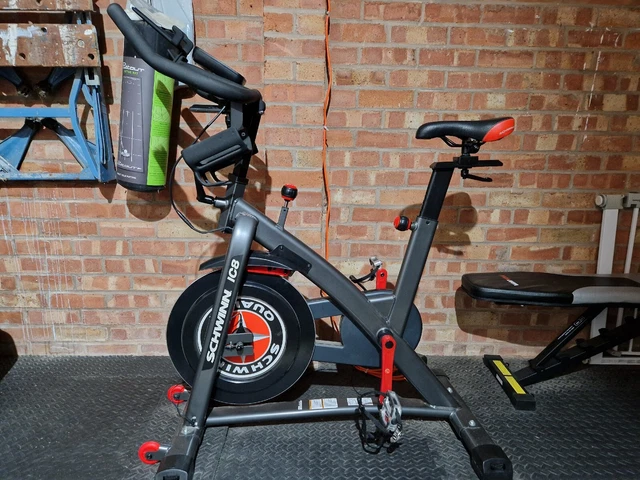 SCHWINN IC8 SPINNING Bike - Black £230.00 - PicClick UK