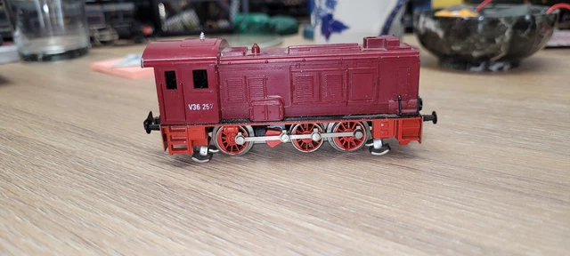 TRIX EXPRESS H0 Diesel shunter DB Class V36 257 Red 3 Rail DC not ...