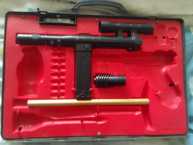 VINTAGE OLD PLASTIC Toy Gun Case International Secret A Incomplete ...