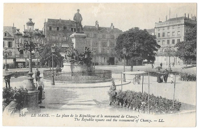 LE MANS 72 Place de la République Monument de Chanzy CPA animée écrite ...
