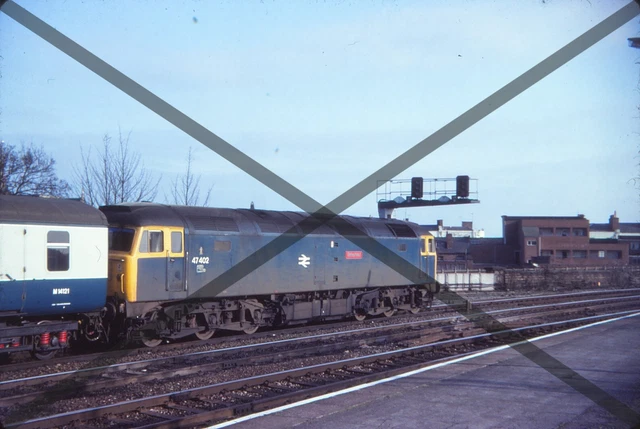 RAILWAY LOCOMOTIVE 35MM Slide – Class 47 402 Passing Station 1983 £1.99 ...