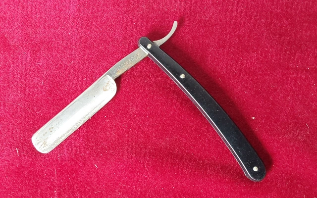 RASIERMESSER ; BISMARCK ; Solingen ; Razor EUR 29,50 - PicClick DE