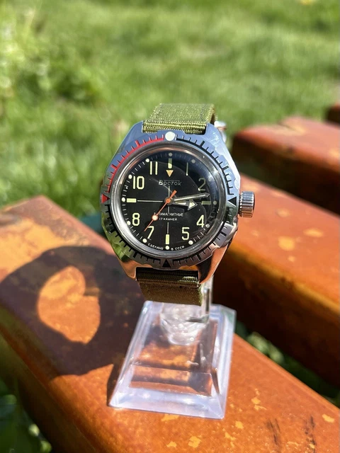 VINTAGE WATCH VOSTOK Amphibia Soviet Diver USSR Mechanical Wristwatch ...