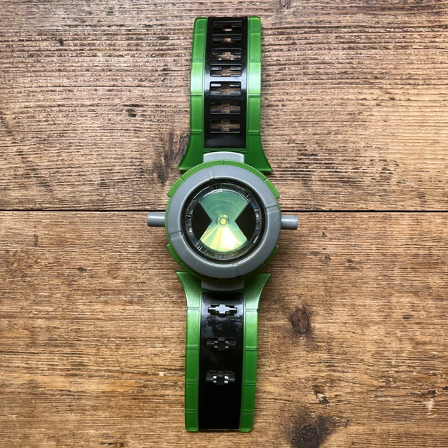 BEN 10 ALIEN Force Ultimate Omnitrix Watch Toy Bandai 2008 Lights ...